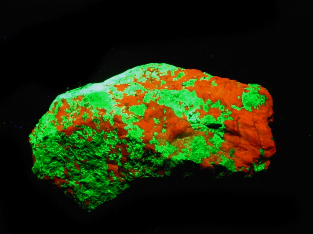 Fluorescent Minerals – Spirit Rock Shop