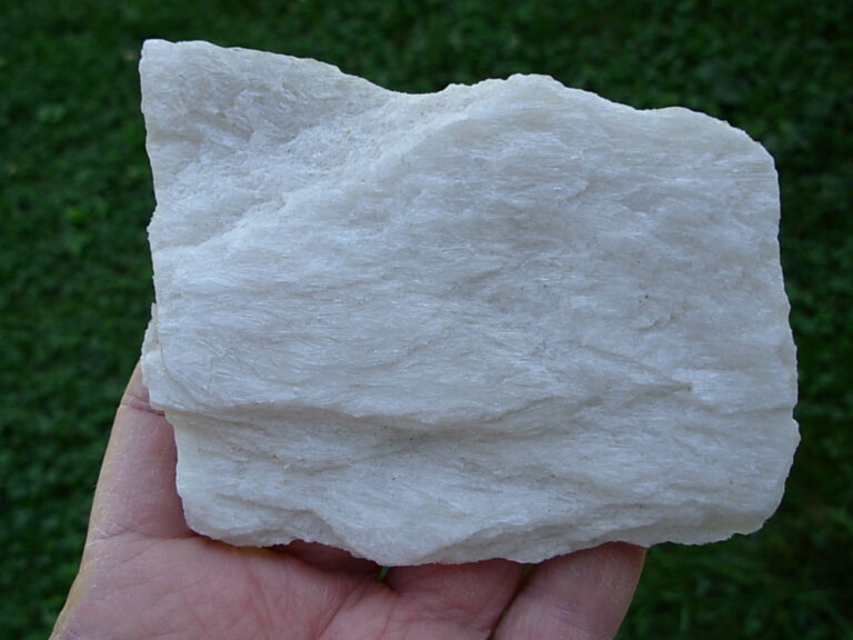 Fluorescent 7 Tremolite - Spirit Rock Shop