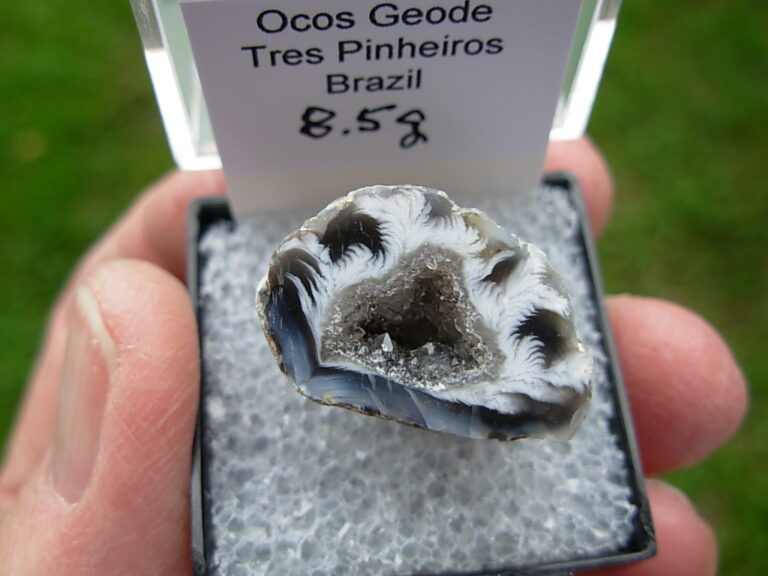 Geodes - Spirit Rock Shop